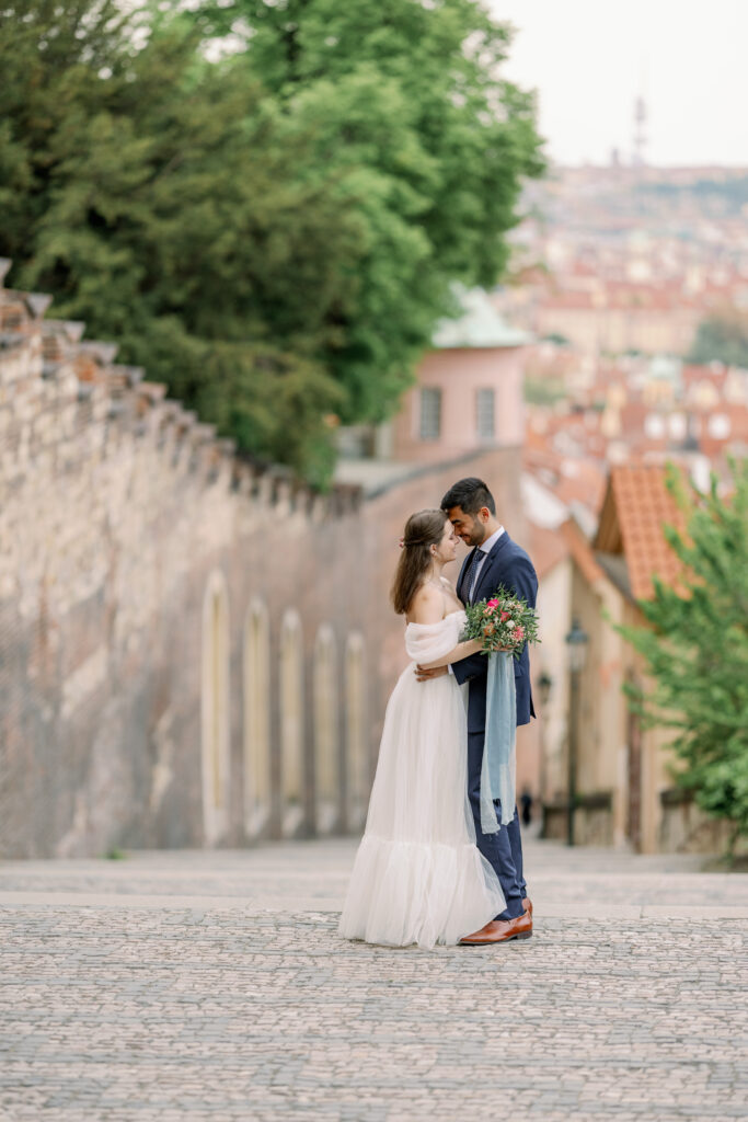 Bröllopsfotografering Prag slott - mariawideman.se